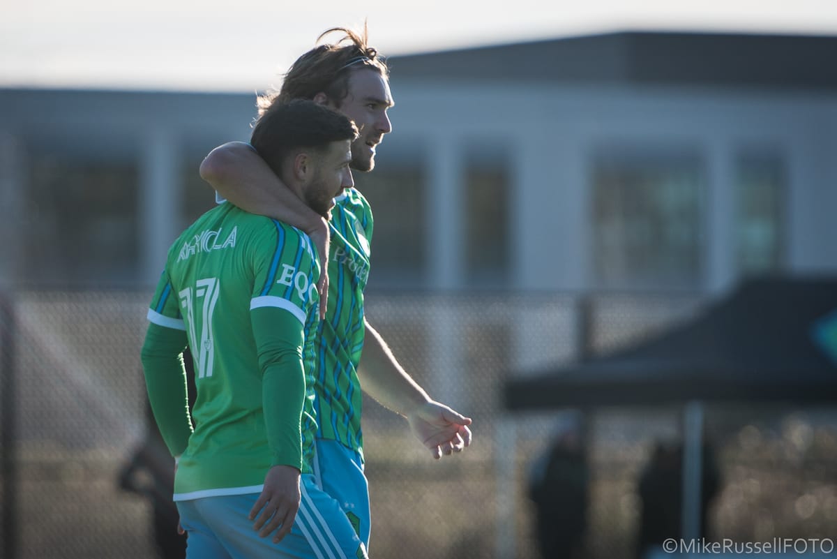 Hot to go: Sounders close out preseason with dominant win