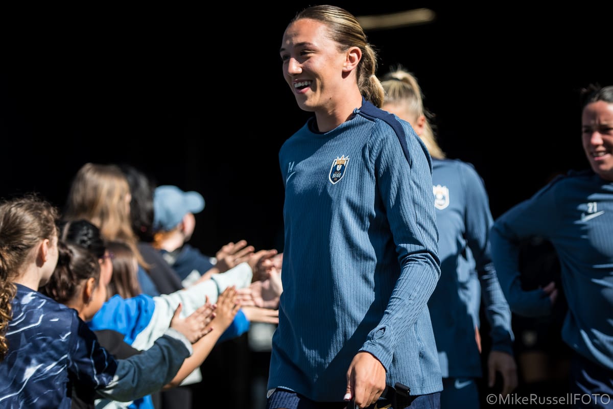 Seattle Reign extend Emily Mason through 2026